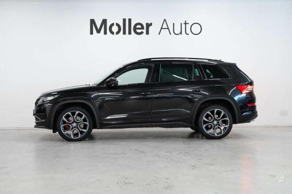 Skoda Kodiaq 2019 in Vilnius on AUTOMOTO.COM.LV Black Skoda Kodiaq 2019 in Vilnius, with an engine capacity of 2.00 L and mileage of 221 thousand km for 24700 €, photo 3 on AUTOMOTO.COM.LV