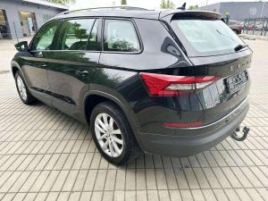 Melns Skoda Kodiaq 2019 Kauņa, ar dzinēja tilpumu 1.50 L un nobraukumu 198 tūkst. km par 16900 €, foto 5 vietnē AUTOMOTO.COM.LV