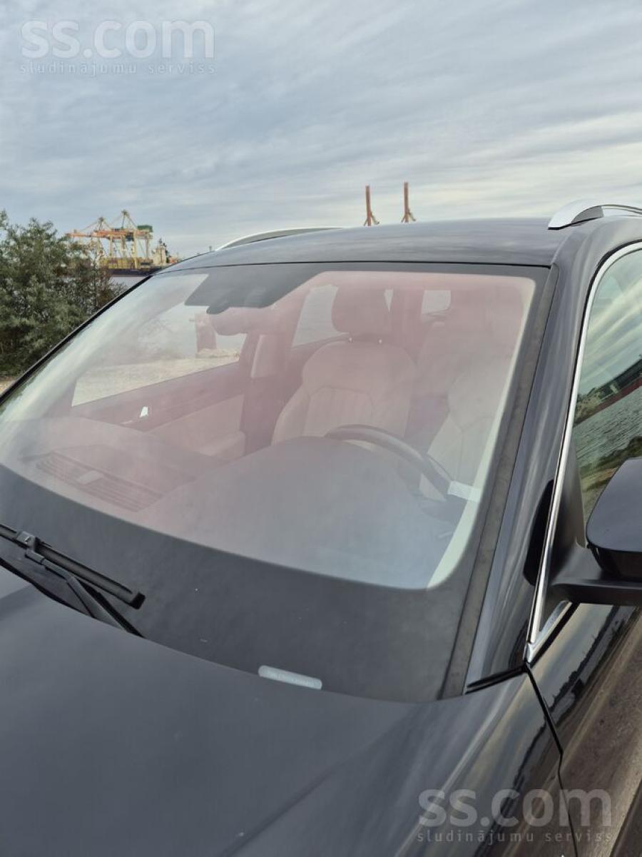 Black Skoda Kodiaq 2019 in Riga, with an engine capacity of 2.00 L and mileage of 158 thousand km for 19600 €, photo 7 on AUTOMOTO.COM.LV