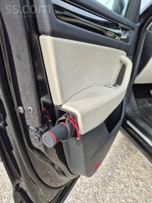 Black Skoda Kodiaq 2019 in Riga, with an engine capacity of 2.00 L and mileage of 158 thousand km for 19600 €, photo 14 on AUTOMOTO.COM.LV