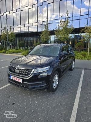 Black Skoda Kodiaq 2019 in Vilnius, with an engine capacity of 2.00 L and mileage of 270 thousand km for 13250 €, photo  on AUTOMOTO.COM.LV