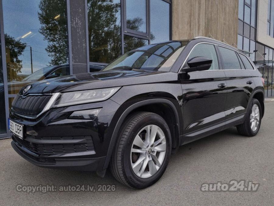 Black Skoda Kodiaq 2019 in Tallinn, with an engine capacity of 2.00 L and mileage of 145 thousand km for 24800 €, photo 1 on AUTOMOTO.COM.LV