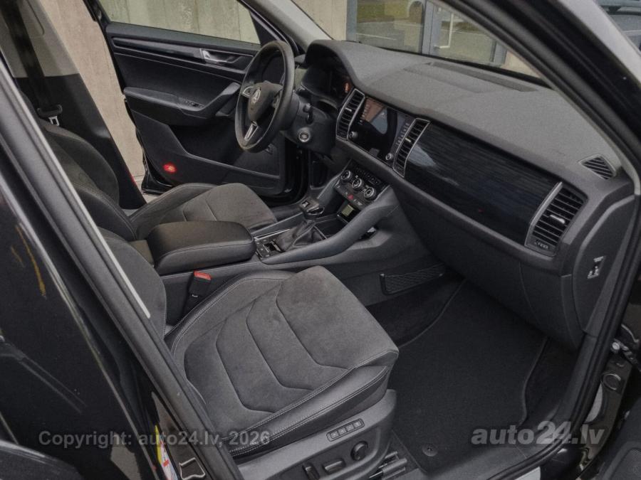 Black Skoda Kodiaq 2019 in Tallinn, with an engine capacity of 2.00 L and mileage of 145 thousand km for 24800 €, photo 4 on AUTOMOTO.COM.LV