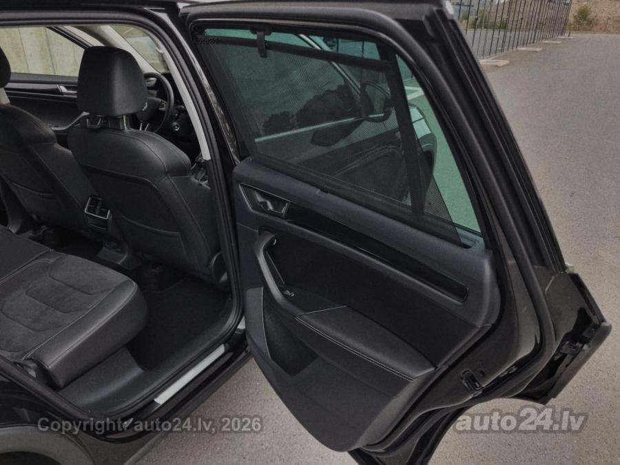 Black Skoda Kodiaq 2019 in Tallinn, with an engine capacity of 2.00 L and mileage of 145 thousand km for 24800 €, photo 12 on AUTOMOTO.COM.LV