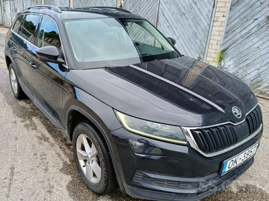 Черный Шкода Kodiaq 2019 в Рига, объемом двигателя 2.00 л и пробегом 306 тыс. км за 14000 €, фото 1 на AUTOMOTO.COM.LV