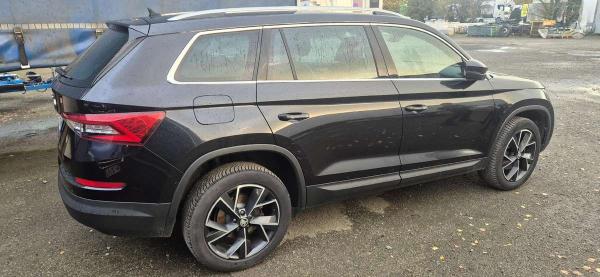 Melns Skoda Kodiaq 2020 Tauragė, ar dzinēja tilpumu 1.97 L un nobraukumu 220 tūkst. km par 19999 €, foto 5 vietnē AUTOMOTO.COM.LV