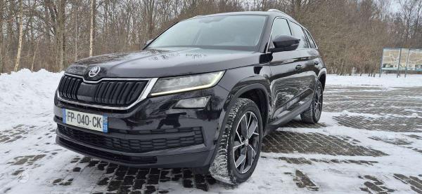 Melns Skoda Kodiaq 2020 Tauragė, ar dzinēja tilpumu 1.97 L un nobraukumu 220 tūkst. km par 19000 €, foto 4 vietnē AUTOMOTO.COM.LV