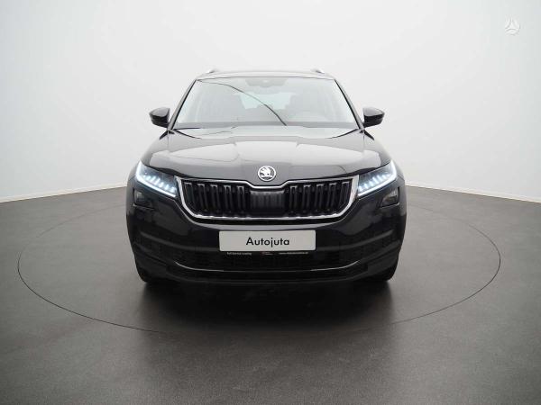 Black Skoda Kodiaq 2020 in Vilnius, with an engine capacity of 1.97 L and mileage of 141 thousand km for 24300 €, photo 2 on AUTOMOTO.COM.LV