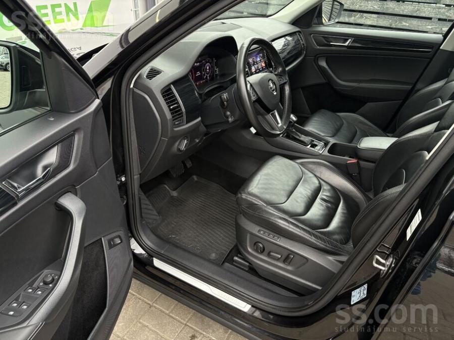 Black Skoda Kodiaq 2020 in Riga, with an engine capacity of 2.00 L and mileage of 141 thousand km for 25500 €, photo 11 on AUTOMOTO.COM.LV