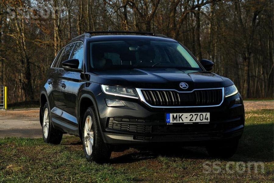 Melns Skoda Kodiaq 2020 Rīga, ar dzinēja tilpumu 1.50 L un nobraukumu 146 tūkst. km par 19990 €, foto 1 vietnē AUTOMOTO.COM.LV