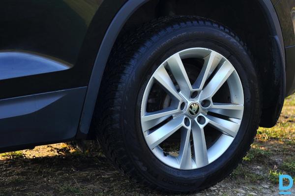 Black Skoda Kodiaq 2020 in Riga, with an engine capacity of 1.50 L and mileage of 147 thousand km for 18900 €, photo 9 on AUTOMOTO.COM.LV