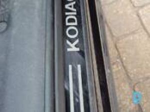 Black Skoda Kodiaq 2020 in Riga, with an engine capacity of 1.50 L and mileage of 147 thousand km for 18900 €, photo 11 on AUTOMOTO.COM.LV