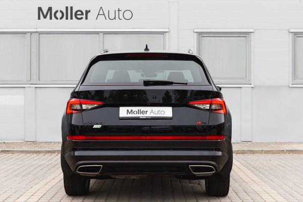 Melns Skoda Kodiaq 2020 Ventspils, ar dzinēja tilpumu 2.00 L un nobraukumu 201 tūkst. km par 24400 €, foto 4 vietnē AUTOMOTO.COM.LV