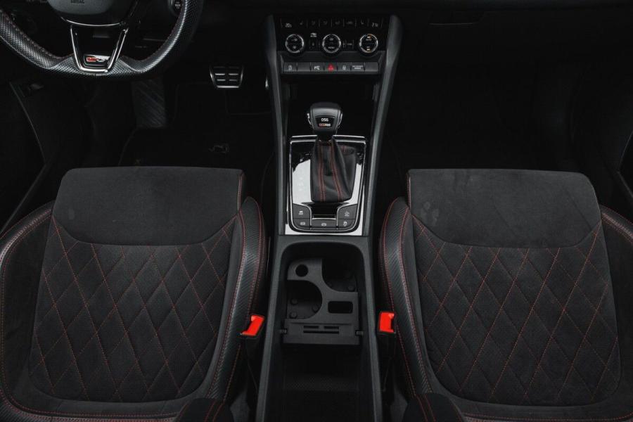 Melns Skoda Kodiaq 2020 Ventspils, ar dzinēja tilpumu 2.00 L un nobraukumu 201 tūkst. km par 24400 €, foto 27 vietnē AUTOMOTO.COM.LV