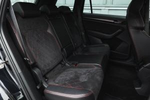 Melns Skoda Kodiaq 2020 Ventspils, ar dzinēja tilpumu 2.00 L un nobraukumu 201 tūkst. km par 24400 €, foto 37 vietnē AUTOMOTO.COM.LV