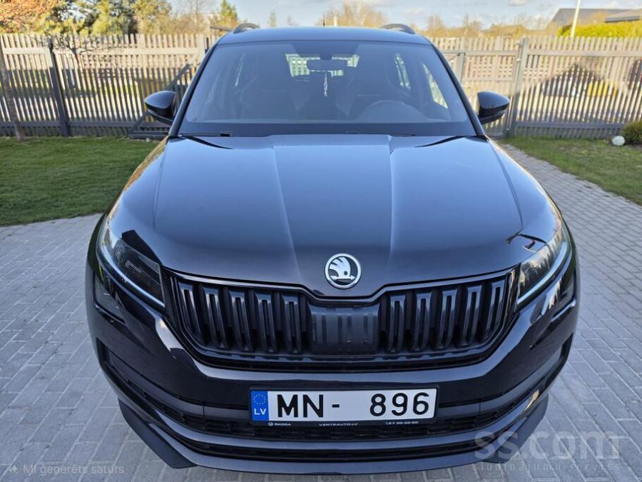 Black Skoda Kodiaq 2020 in Riga, with an engine capacity of 1.50 L and mileage of 69 thousand km for 25900 €, photo 1 on AUTOMOTO.COM.LV