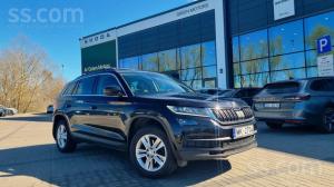 Black Skoda Kodiaq 2020 in Riga, with an engine capacity of 1.50 L and mileage of 146 thousand km for 18000 €, photo  on AUTOMOTO.COM.LV
