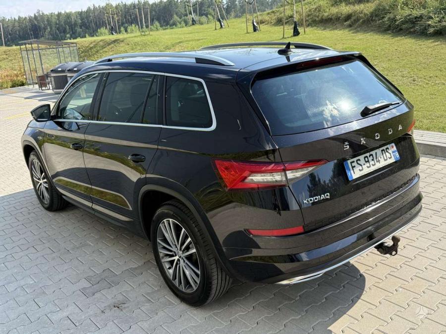 Black Skoda Kodiaq 2020 in Vilnius, with an engine capacity of 2.00 L and mileage of 290 thousand km for 16200 €, photo 8 on AUTOMOTO.COM.LV