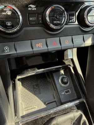Black Skoda Kodiaq 2020 in Vilnius, with an engine capacity of 2.00 L and mileage of 290 thousand km for 16200 €, photo 16 on AUTOMOTO.COM.LV