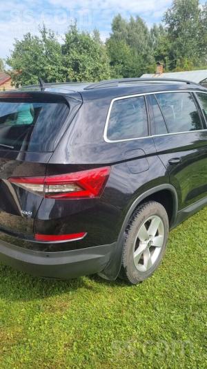 Melns Skoda Kodiaq 2020 Rīga, ar dzinēja tilpumu 2.00 L un nobraukumu 138 tūkst. km par 23500 €, foto 4 vietnē AUTOMOTO.COM.LV