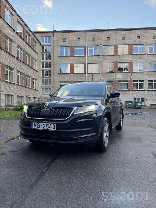 Черный Шкода Kodiaq 2020 в Рига, объемом двигателя 2.00 л и пробегом 139 тыс. км за 21800 €, фото 2 на AUTOMOTO.COM.LV