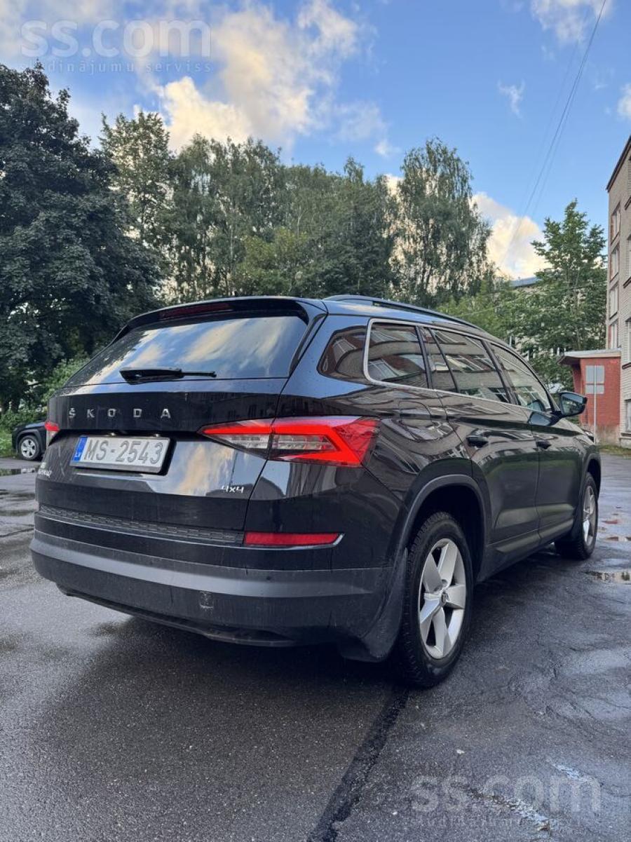 Черный Шкода Kodiaq 2020 в Рига, объемом двигателя 2.00 л и пробегом 139 тыс. км за 21800 €, фото 7 на AUTOMOTO.COM.LV