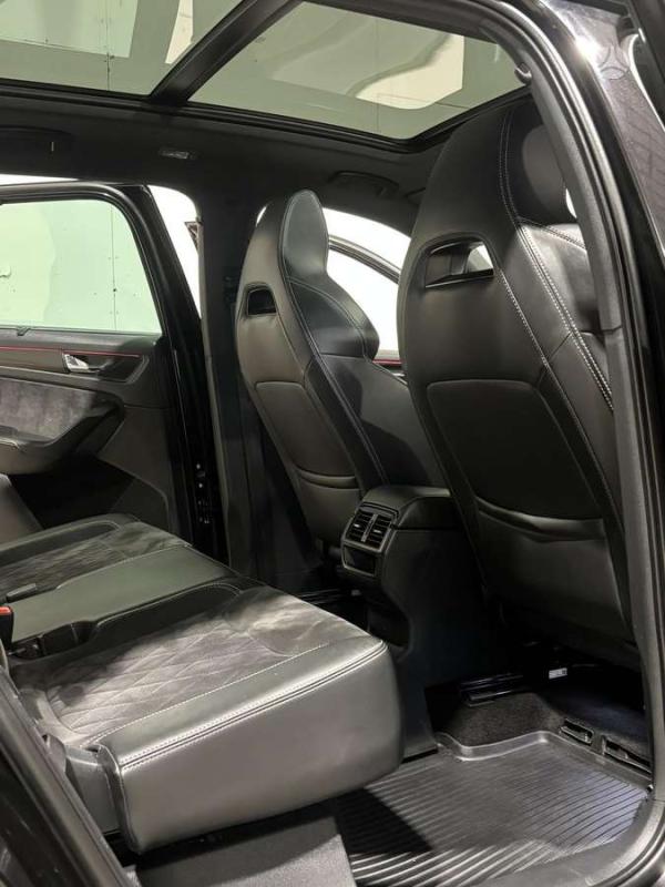 Black Skoda Kodiaq 2020 in Klaipeda, with an engine capacity of 1.97 L and mileage of 224 thousand km for 22999 €, photo 8 on AUTOMOTO.COM.LV