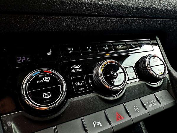 Skoda Kodiaq 2020 in Kaunas on AUTOMOTO.COM.LV Black Skoda Kodiaq 2020 in Kaunas, with an engine capacity of 1.50 L and mileage of 208 thousand km for 17500 €, photo 11 on AUTOMOTO.COM.LV