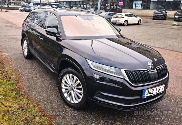 Черный Шкода Kodiaq 2021 в Таллин, объемом двигателя 2.00 л и пробегом 138 тыс. км за 28100 €, фото 1 на AUTOMOTO.COM.LV