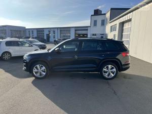 Melns Skoda Kodiaq 2021 Kauņa, ar dzinēja tilpumu 1.50 L un nobraukumu 41 tūkst. km par 30496 €, foto 3 vietnē AUTOMOTO.COM.LV