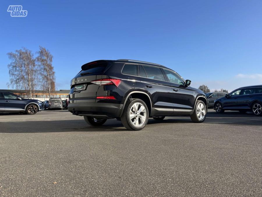 Melns Skoda Kodiaq 2021 Kauņa, ar dzinēja tilpumu 1.50 L un nobraukumu 41 tūkst. km par 30496 €, foto 6 vietnē AUTOMOTO.COM.LV