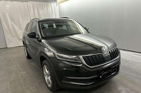 Черный Шкода Kodiaq 2021 в Вильнюс, объемом двигателя 1.97 л и пробегом 190 тыс. км за 19999 €, фото 4 на AUTOMOTO.COM.LV