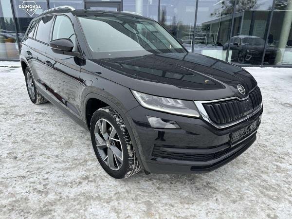 Black Skoda Kodiaq 2021 in Kaunas, with an engine capacity of 1.50 L and mileage of 185 thousand km for 20500 €, photo 2 on AUTOMOTO.COM.LV
