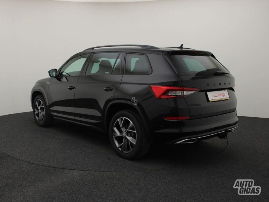 Black Skoda Kodiaq 2021 in Vilnius, with an engine capacity of 1.50 L and mileage of 166 thousand km for 23999 €, photo 7 on AUTOMOTO.COM.LV