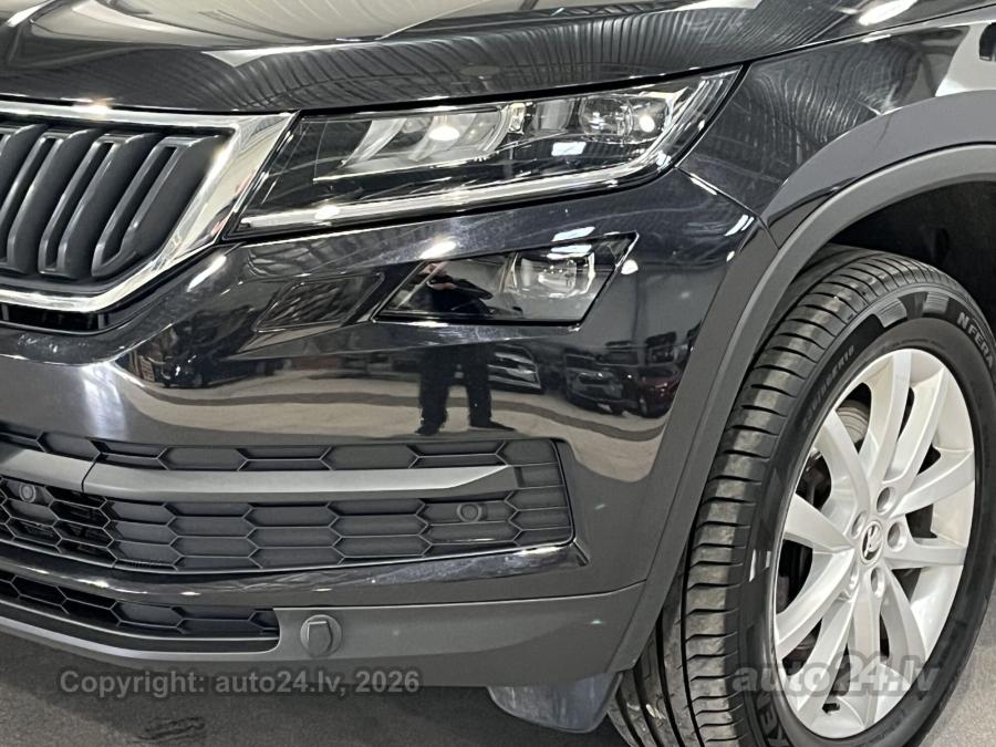 Черный Шкода Kodiaq 2021 в Таллин, объемом двигателя 2.00 л и пробегом 128 тыс. км за 24500 €, фото 23 на AUTOMOTO.COM.LV