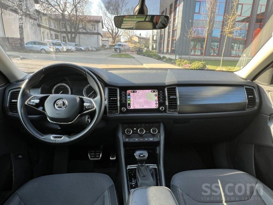 Melns Skoda Kodiaq 2021 Rīga, ar dzinēja tilpumu 1.50 L un nobraukumu 64 tūkst. km par 23450 €, foto 6 vietnē AUTOMOTO.COM.LV