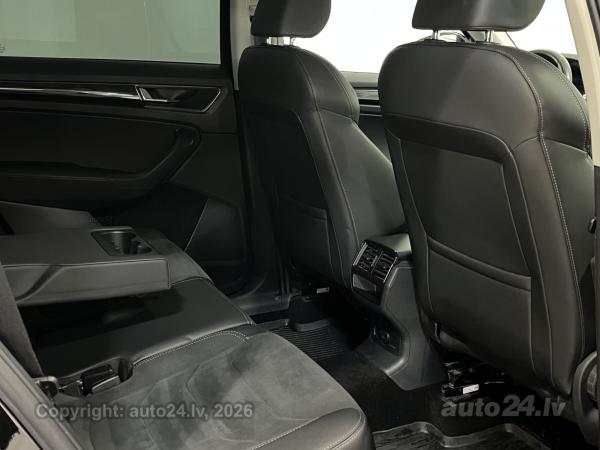 Melns Skoda Kodiaq 2021 Tallina, ar dzinēja tilpumu 2.00 L un nobraukumu 121 tūkst. km par 24900 €, foto 4 vietnē AUTOMOTO.COM.LV
