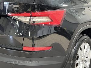 Черный Шкода Kodiaq 2021 в Таллин, объемом двигателя 2.00 л и пробегом 121 тыс. км за 24900 €, фото 24 на AUTOMOTO.COM.LV
