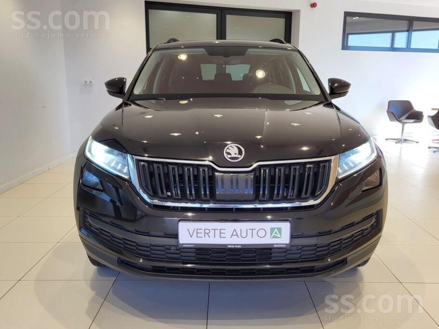 Melns Skoda Kodiaq 2021 Rīga, ar dzinēja tilpumu 2.00 L un nobraukumu 155 tūkst. km par 22990 €, foto 3 vietnē AUTOMOTO.COM.LV