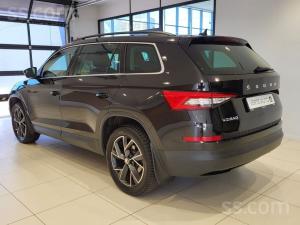 Melns Skoda Kodiaq 2021 Rīga, ar dzinēja tilpumu 2.00 L un nobraukumu 155 tūkst. km par 22990 €, foto 5 vietnē AUTOMOTO.COM.LV