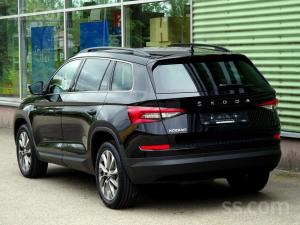 Melns Skoda Kodiaq 2021 Rīga, ar dzinēja tilpumu 2.00 L un nobraukumu 178 tūkst. km par 19900 €, foto 5 vietnē AUTOMOTO.COM.LV