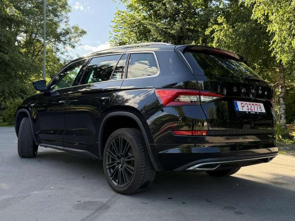 Black Skoda Kodiaq 2021 in Taurage, with an engine capacity of 1.97 L and mileage of 212 thousand km for 22600 €, photo 5 on AUTOMOTO.COM.LV
