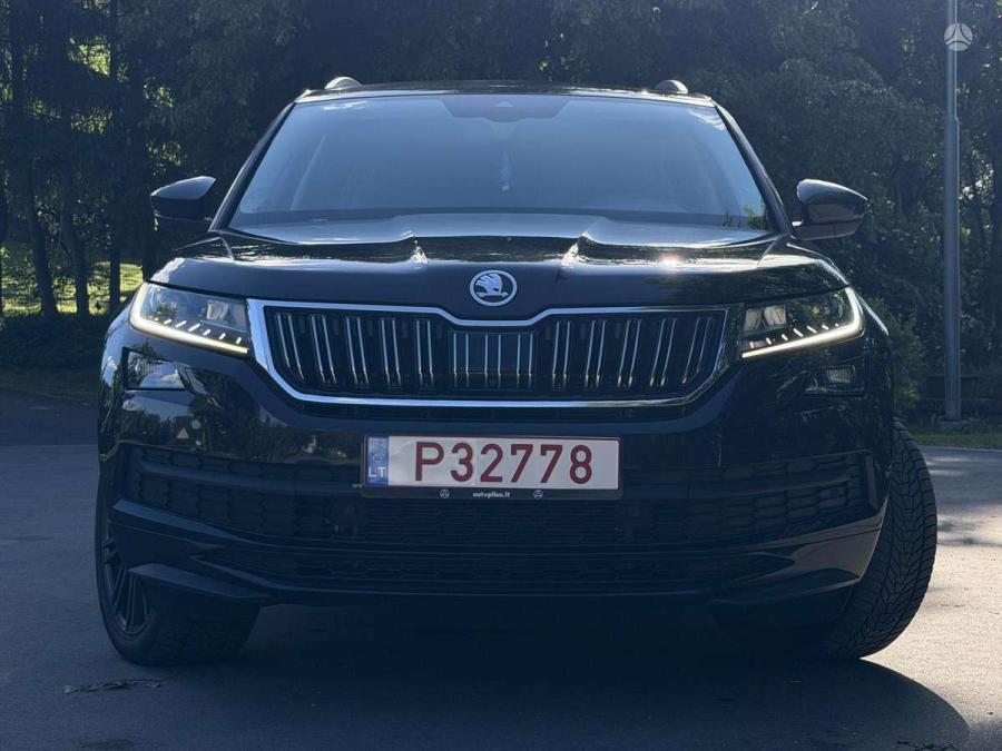 Black Skoda Kodiaq 2021 in Taurage, with an engine capacity of 1.97 L and mileage of 212 thousand km for 22600 €, photo 9 on AUTOMOTO.COM.LV