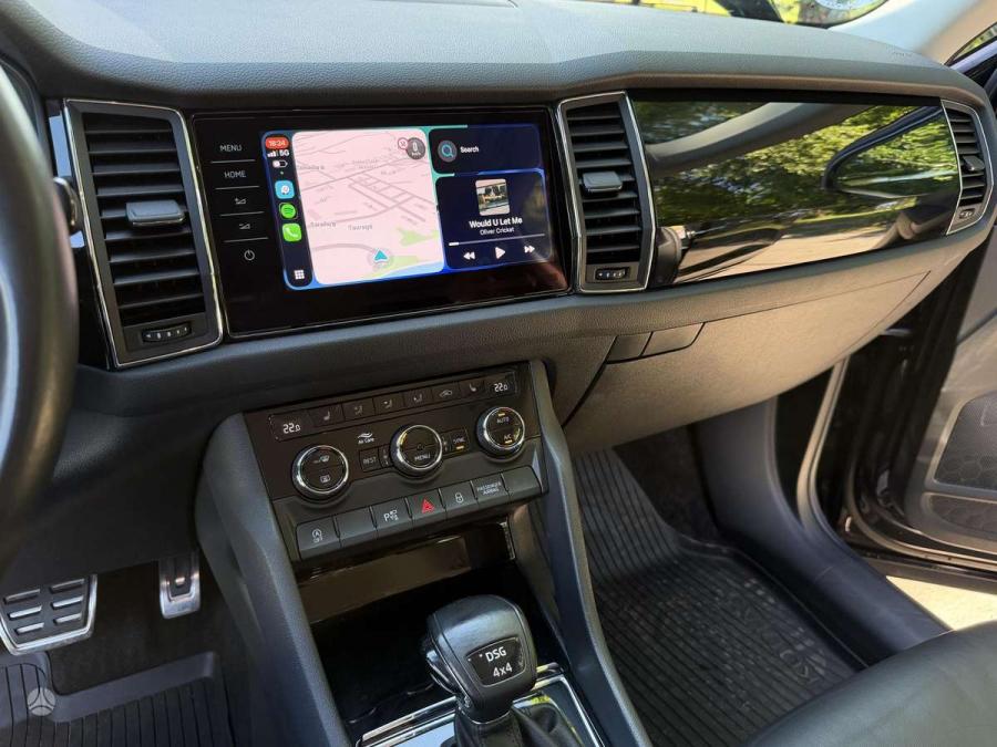 Black Skoda Kodiaq 2021 in Taurage, with an engine capacity of 1.97 L and mileage of 212 thousand km for 22600 €, photo 13 on AUTOMOTO.COM.LV