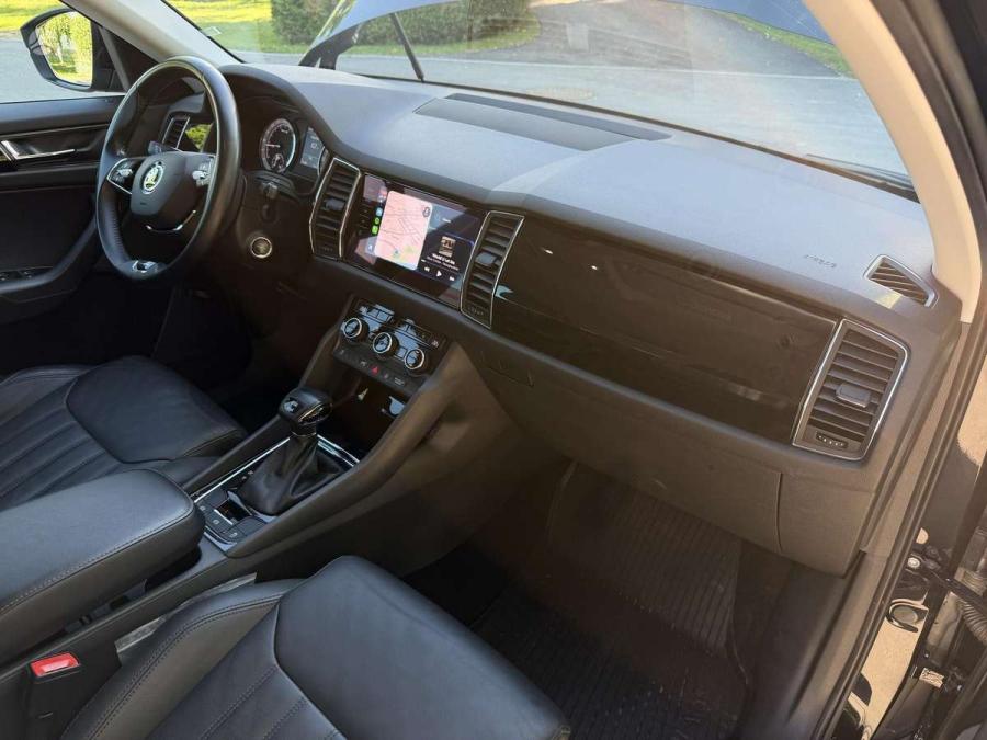 Black Skoda Kodiaq 2021 in Taurage, with an engine capacity of 1.97 L and mileage of 212 thousand km for 22600 €, photo 14 on AUTOMOTO.COM.LV