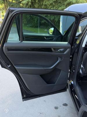 Black Skoda Kodiaq 2021 in Taurage, with an engine capacity of 1.97 L and mileage of 212 thousand km for 22600 €, photo 25 on AUTOMOTO.COM.LV