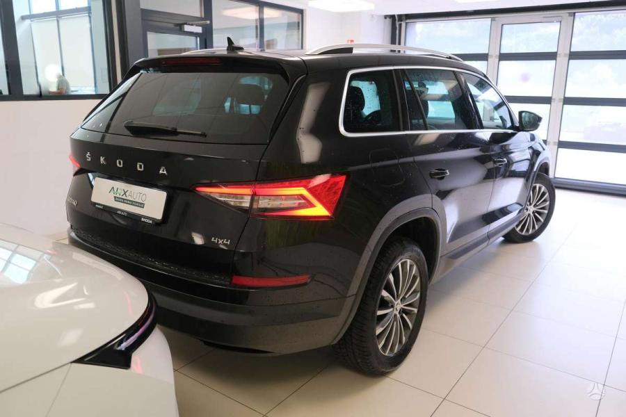 Черный Шкода Kodiaq 2021 в Вильнюс, объемом двигателя 1.97 л и пробегом 215 тыс. км за 21900 €, фото 3 на AUTOMOTO.COM.LV