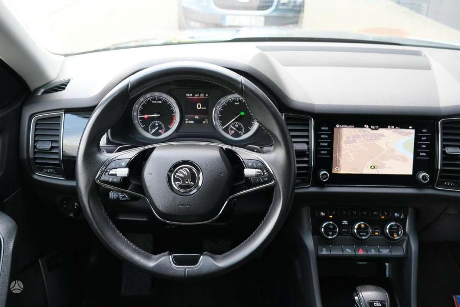 Черный Шкода Kodiaq 2021 в Вильнюс, объемом двигателя 1.97 л и пробегом 215 тыс. км за 21900 €, фото 6 на AUTOMOTO.COM.LV