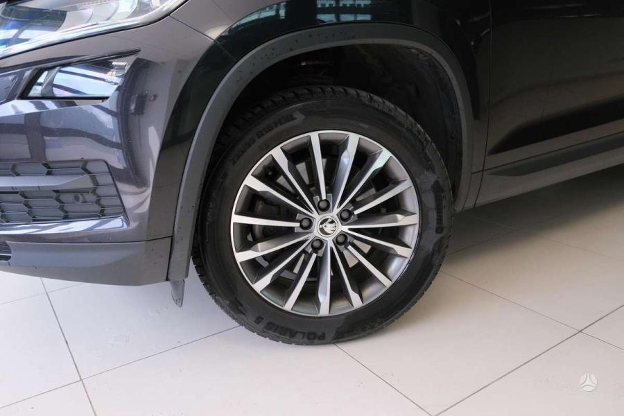 Черный Шкода Kodiaq 2021 в Вильнюс, объемом двигателя 1.97 л и пробегом 215 тыс. км за 21900 €, фото 41 на AUTOMOTO.COM.LV