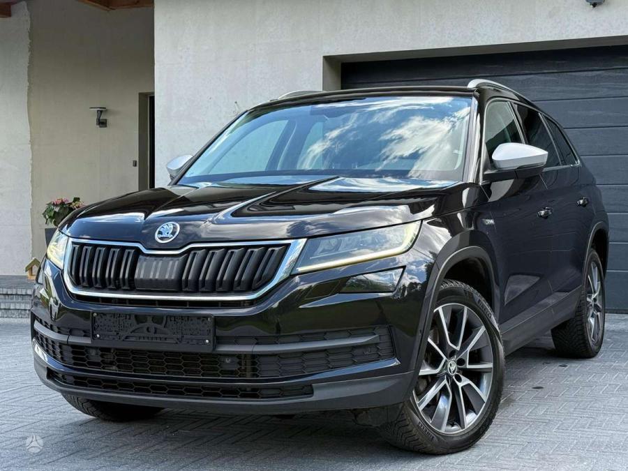 Melns Skoda Kodiaq 2021 Utena, ar dzinēja tilpumu 1.97 L un nobraukumu 238 tūkst. km par 17950 €, foto 1 vietnē AUTOMOTO.COM.LV
